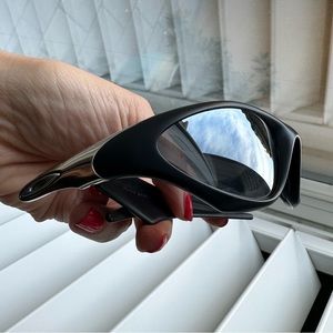 Oakley | Accessories | Oakley Scar Sunglasses In Black With Black ...